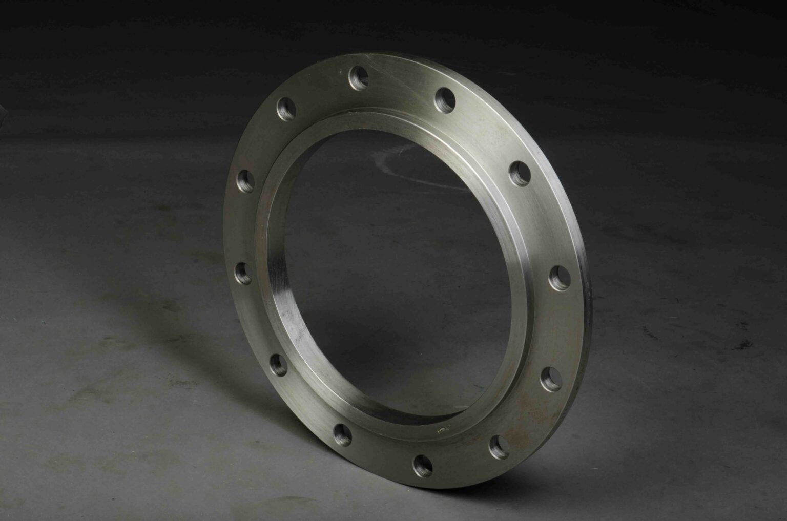 Slip-On Flanges for Industrial Piping | Carbon & Stainless Steel - API International, Inc.