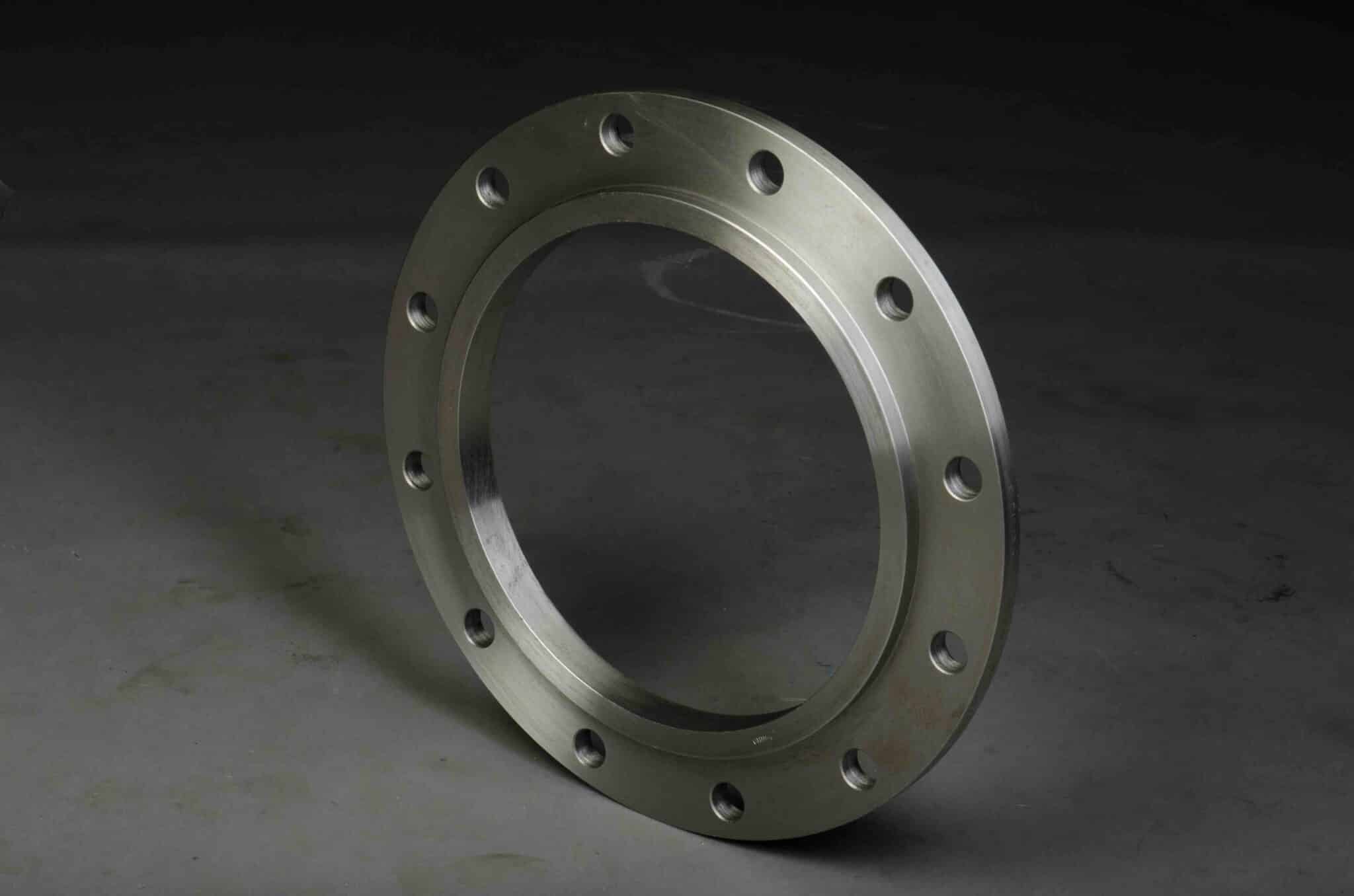 Hub Flanges for Industrial Piping | B16.5 Standards - API International ...