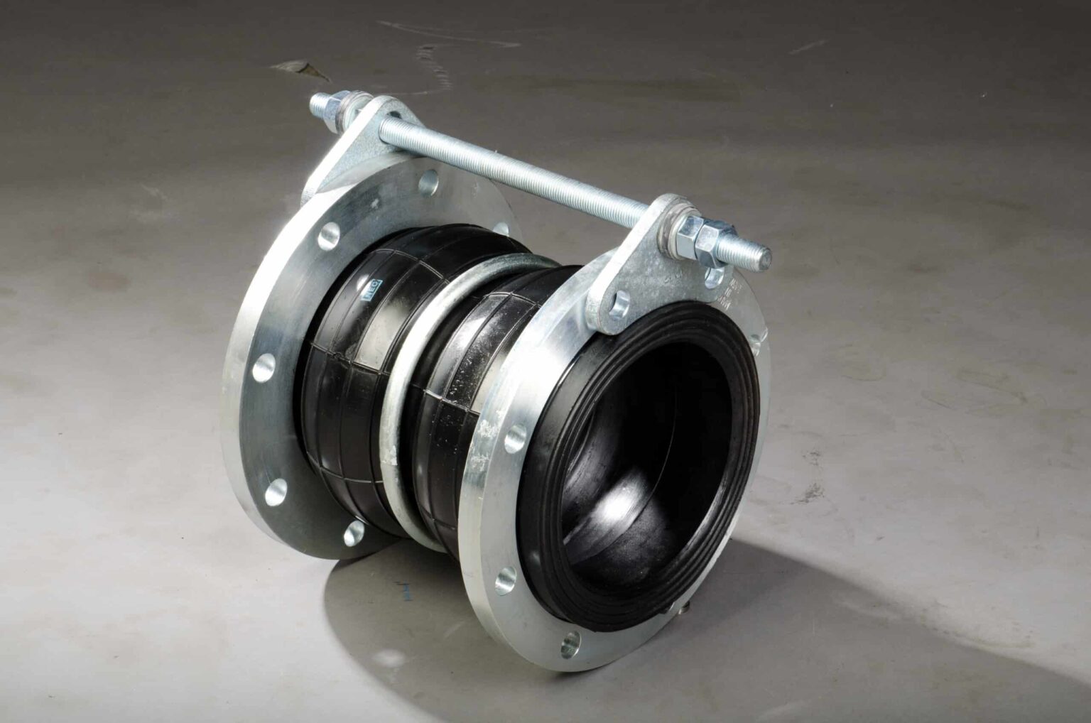 Carbon & Stainless Steel Reducing Flanges | Custom Options - API ...