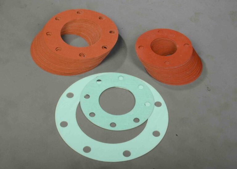 Flange Gaskets for Pipe Flanges | GNA, GRR - API International, Inc.